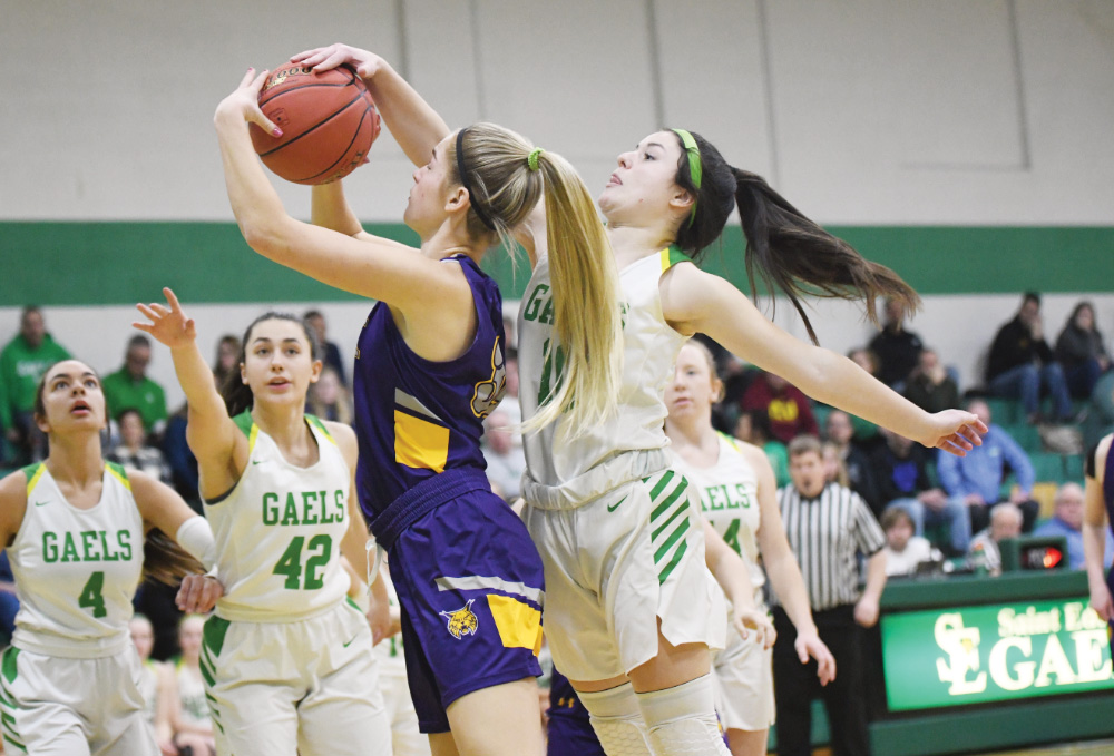Lynx rally past Gael girls | News, Sports, Jobs - Messenger News